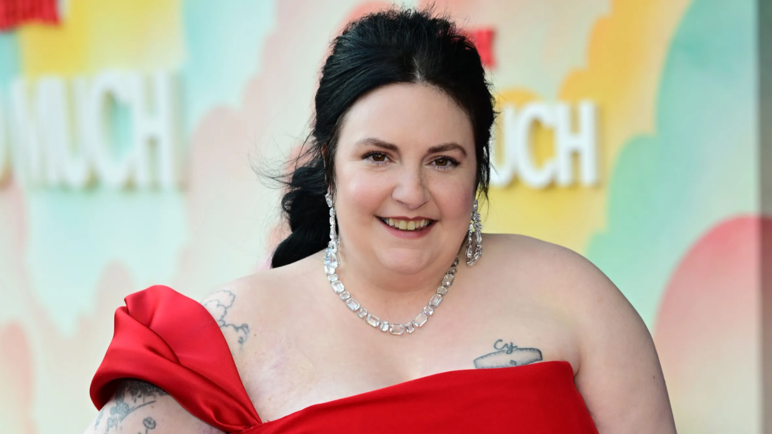 Lena Dunham Weight: Her Health Journey, Weight Loss, and Body Positivity