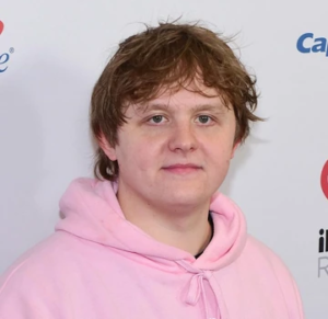 Lewis Capaldi Girlfriend: His Dating History, Exes, and Relationship Status